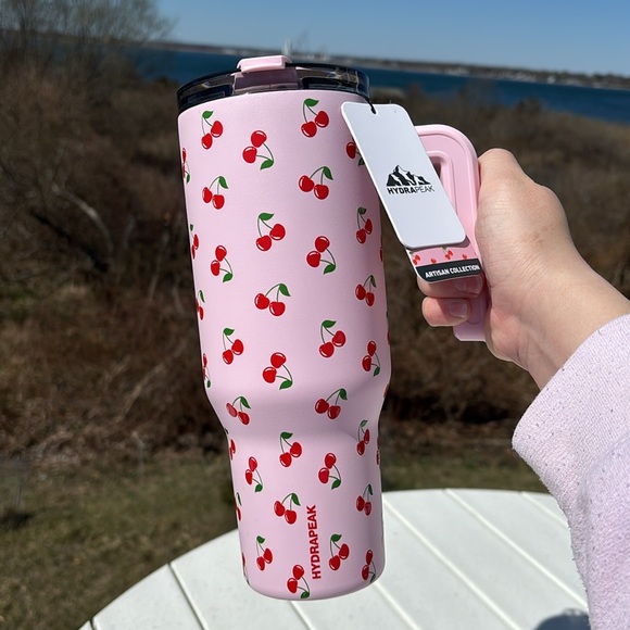 Hydrapeak | Kitchen | Nwt 4oz Cherry Hydrapeak Tumbler Artisan ...